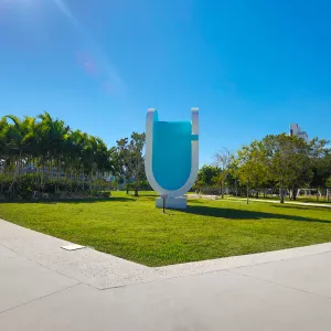Holocaust Memorial | Miami Beach Convention Center
